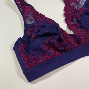 Wacoal | Intimates & Sleepwear | 38 Wacoal Embrace Lace Wire Free Navy ...